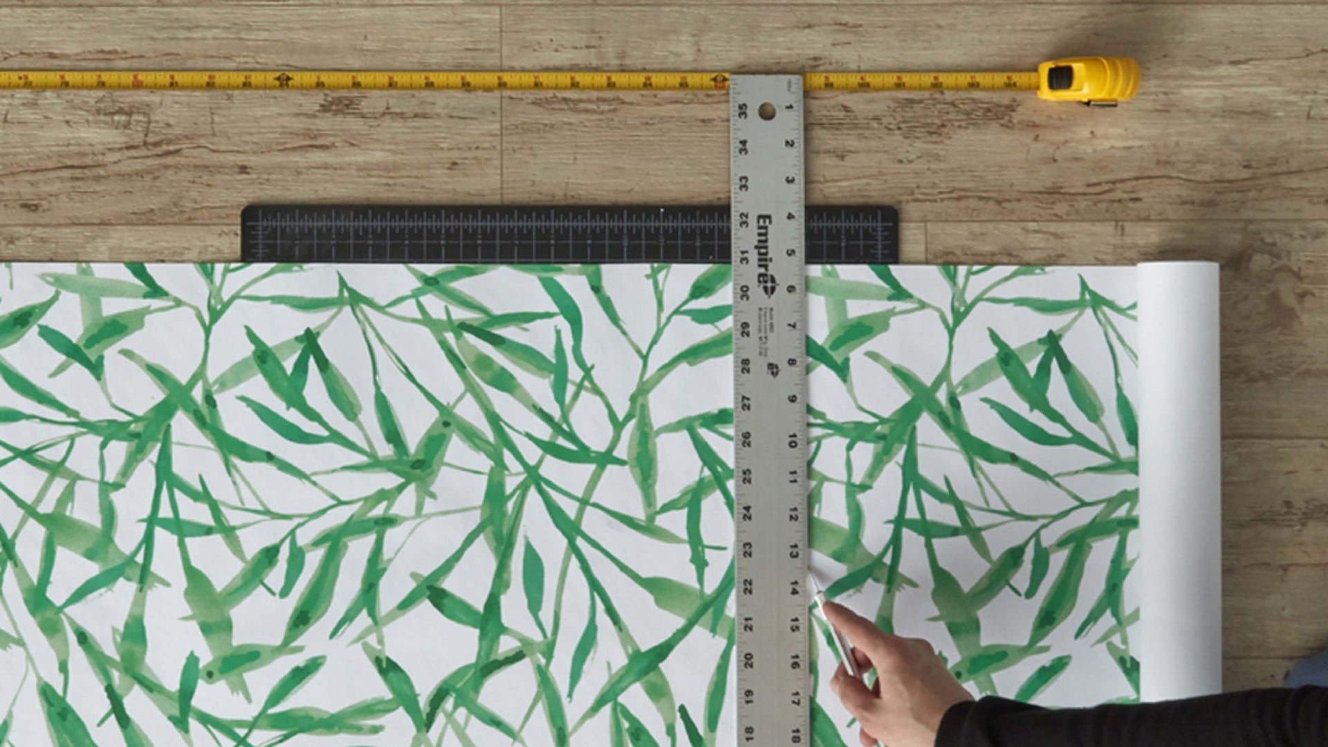 Redesigning a Room: Top Tips for Choosing the Perfect Wallpaper Print ...